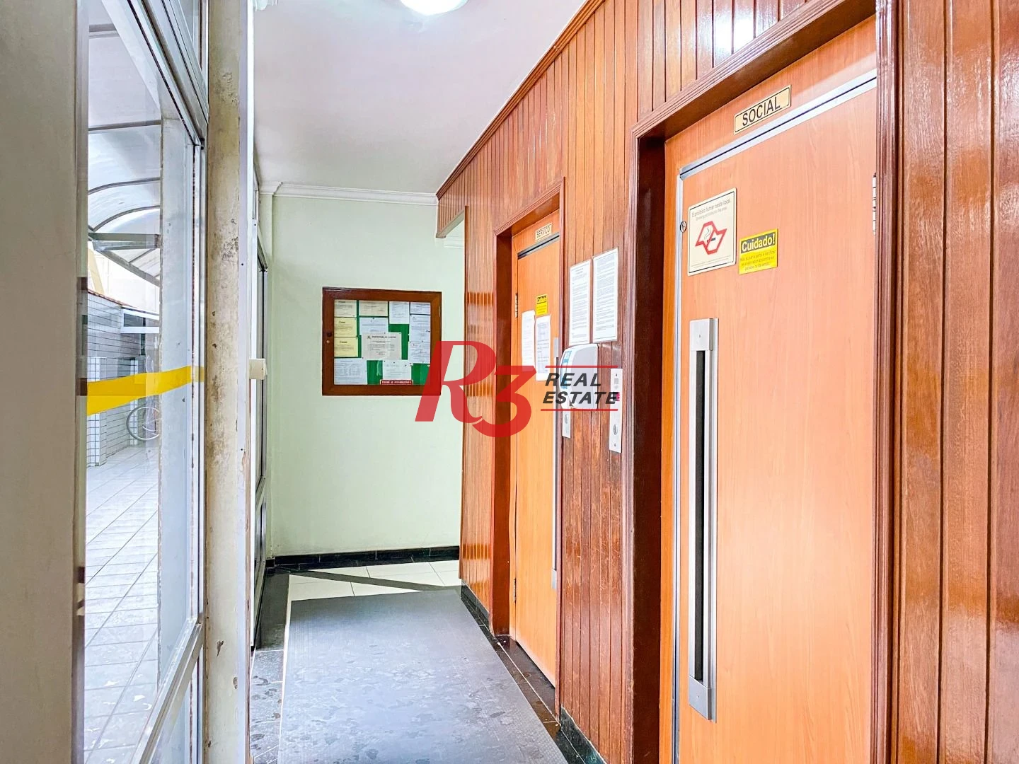 Edificio Veneza - R3 Imobiliária em Santos Edificio Veneza - R3 Imobiliária em Santos